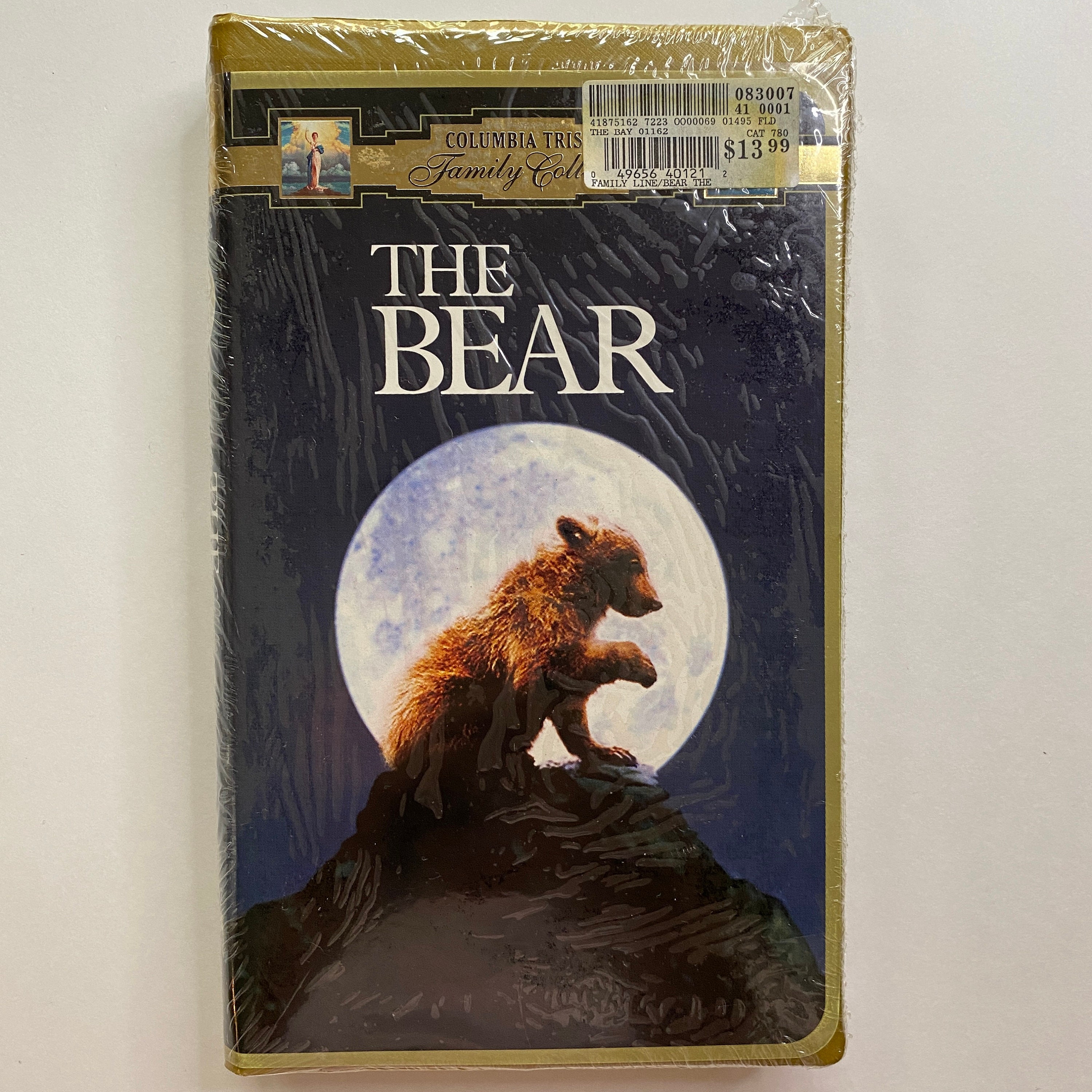 The Bear VHS Video 1989 French Animal Adventure Film - Etsy
