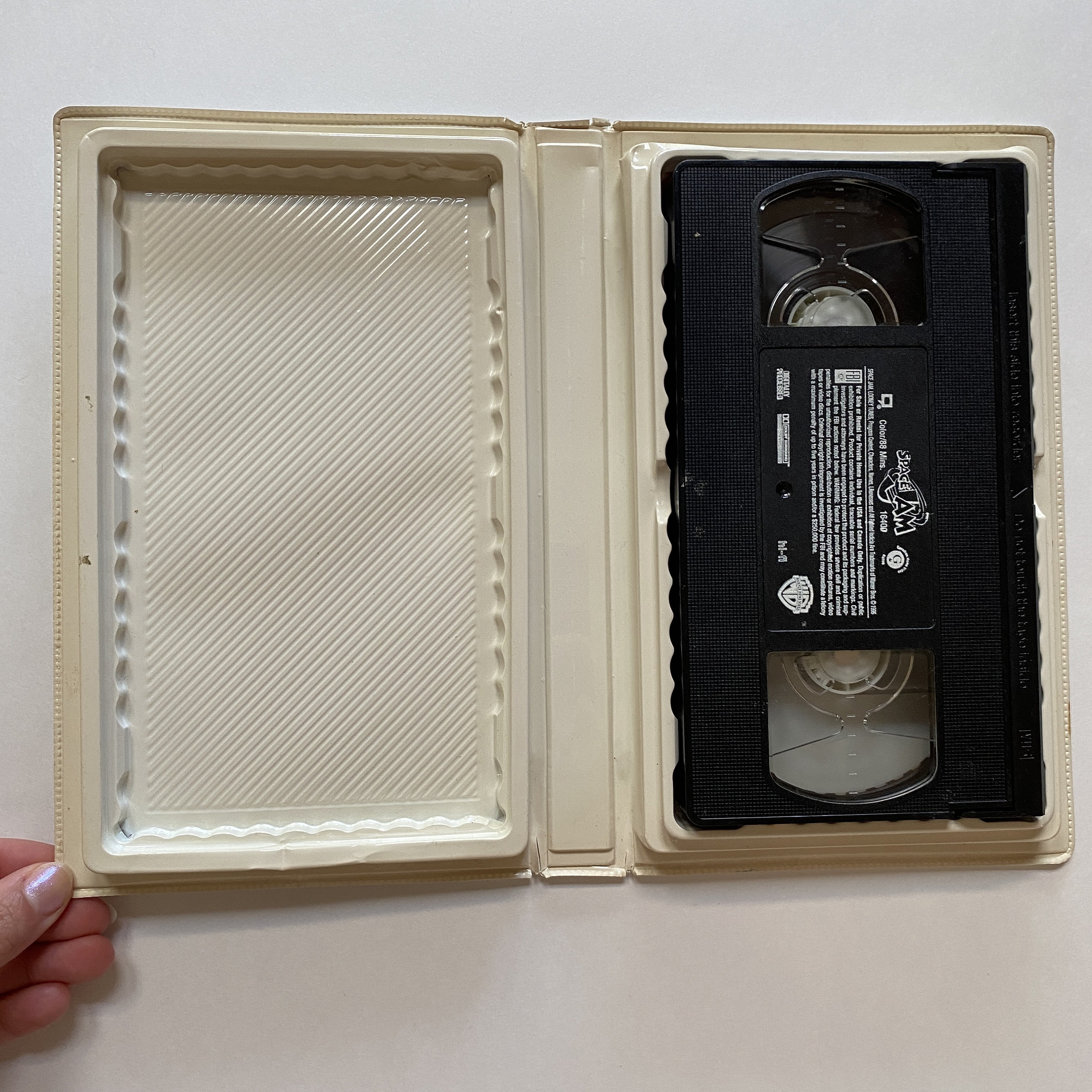 1996 Space Jam VHS Animated Classic Family Childrens Film Movie Michael ...