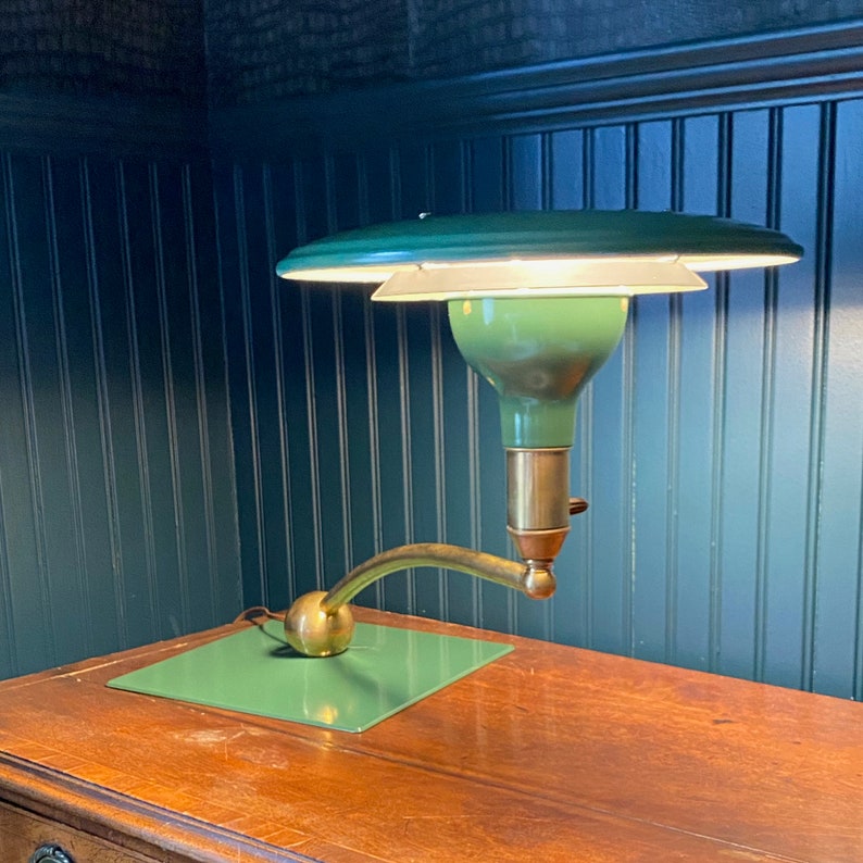 MG Wheeler MCM Sight Light, Desk Lamp - Etsy