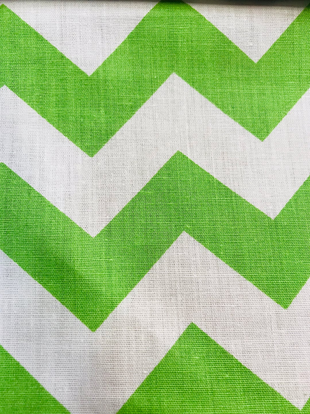 Lime on White Chevron Zig Zag Poly Cotton Fabric - 58-60" Wide 1 Inch ...