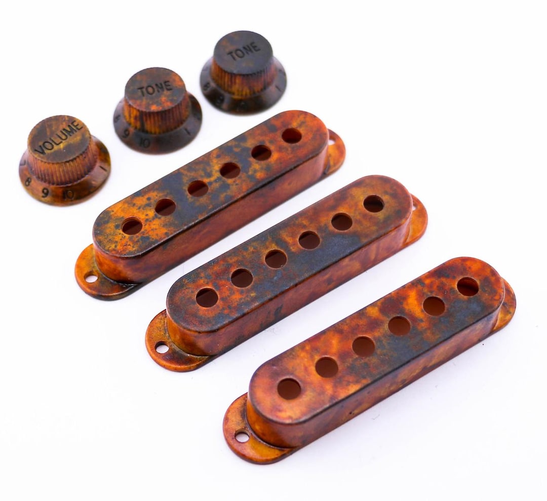 AGP ™ - Relic Fender ® Stratocaster Aged Pickups Covers 50/50/52mm and ...