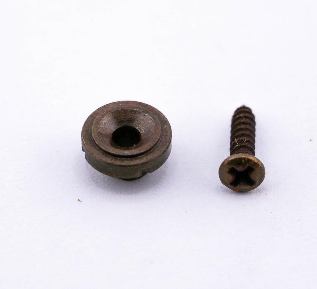 AGP ™ Telecaster ® Relic Aged Nickel Vintage Round String Tree and ...