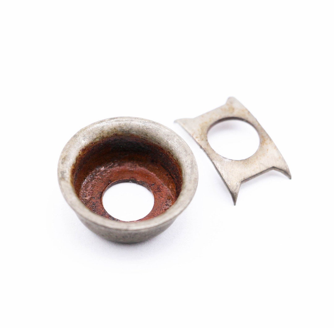 AGP ™ - Fender ® Telecaster ® Tele ® Guitar Vintage Input Jack #9272354 ...