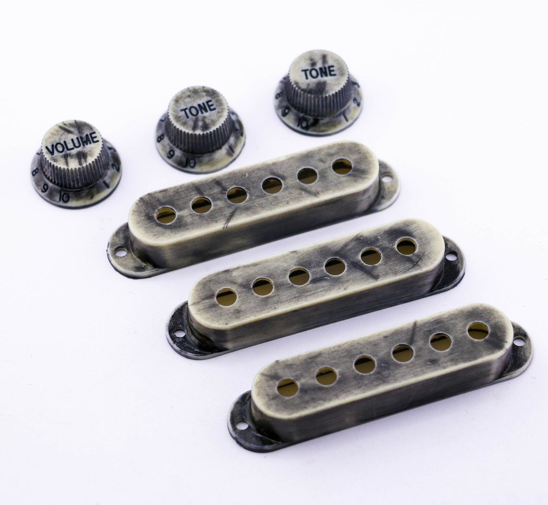 AGP ™ Relic Fender ® Stratocaster Aged Pickups Covers 50/50/52mm and ...