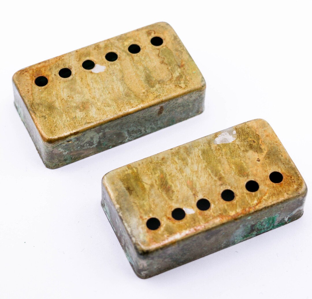 AGP ™ Aged Relic Chrome Humbucker Cover Set 50mm Pole Spacing 3142416 ...