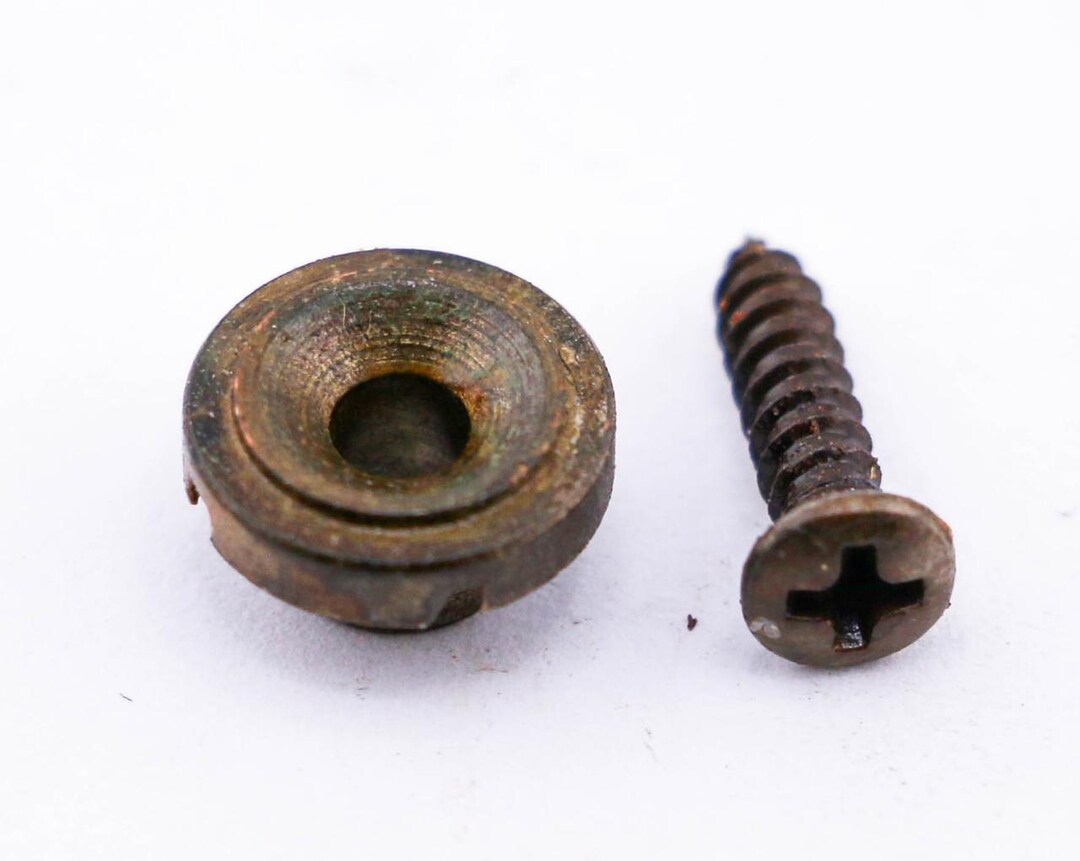 AGP ™ - Telecaster ® - Relic Aged Nickel Vintage Round String Tree and ...