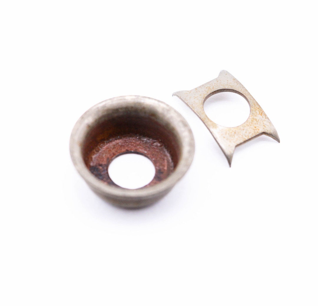 AGP ™ - Fender ® Telecaster ® Tele ® Guitar Vintage Input Jack #9272342 ...