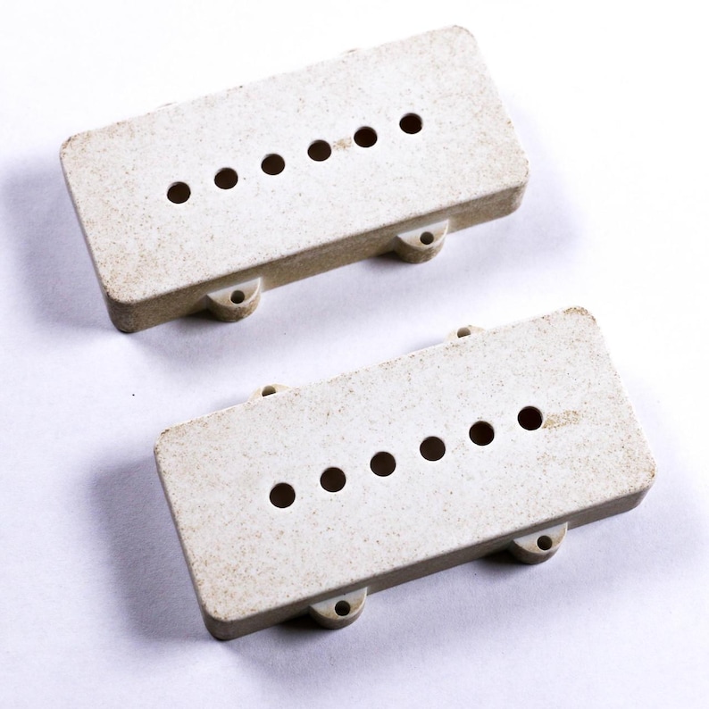 AGP ™ - Jazzmaster ® Guitar Pickup Cover Set 51mm Aged Relic #192616 - Etsy