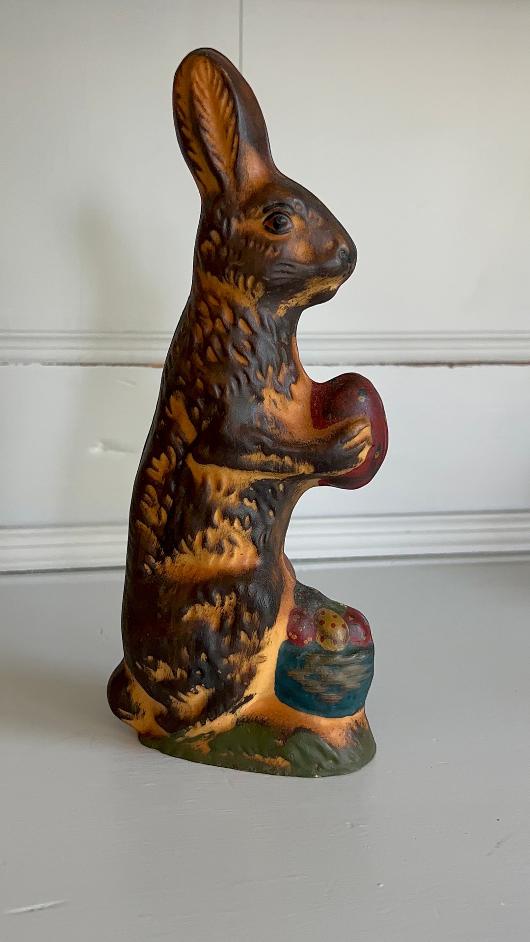 Vintage Chalkware Peter Rabbit With Eggs - Etsy