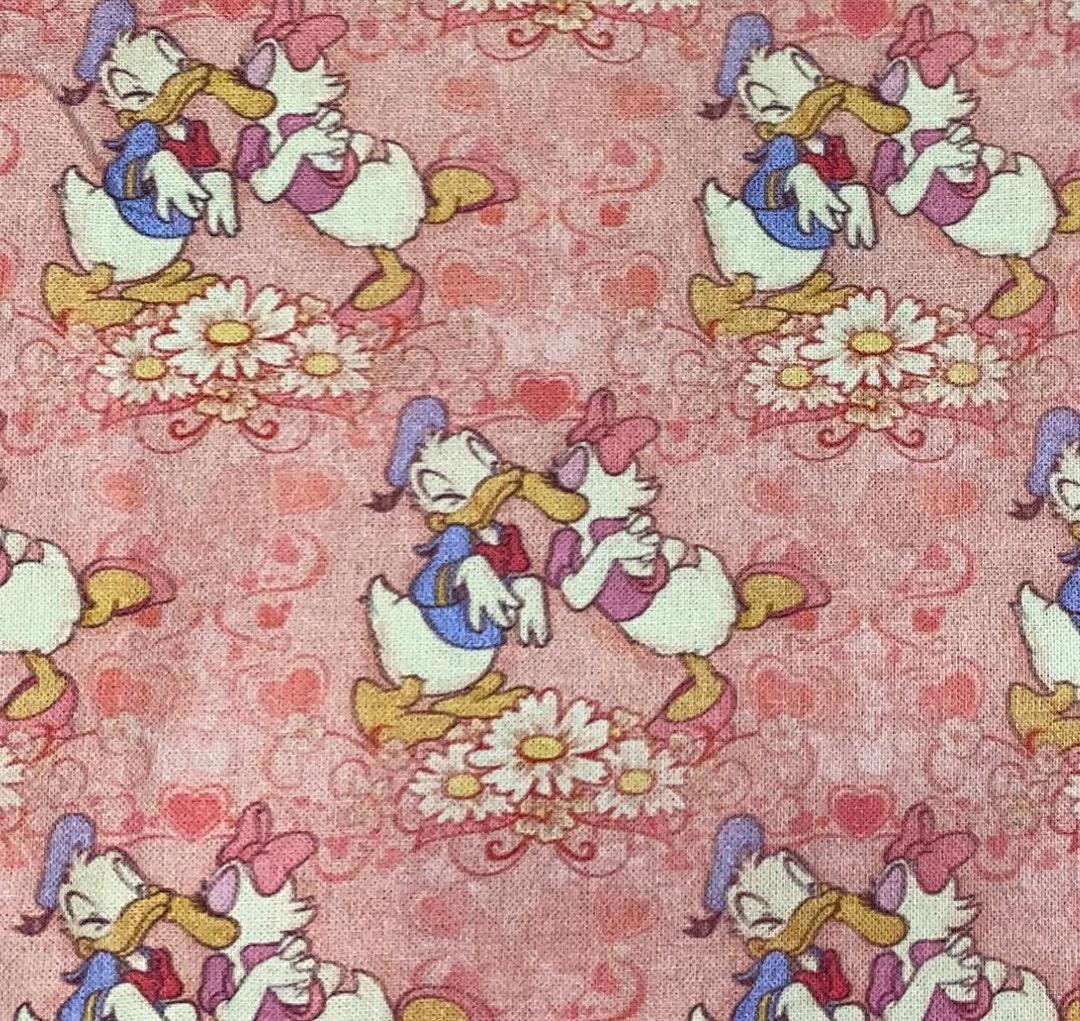 Disney Daisy Duck Donald Duck Fabric 100 Cotton Fabric Fat Etsy