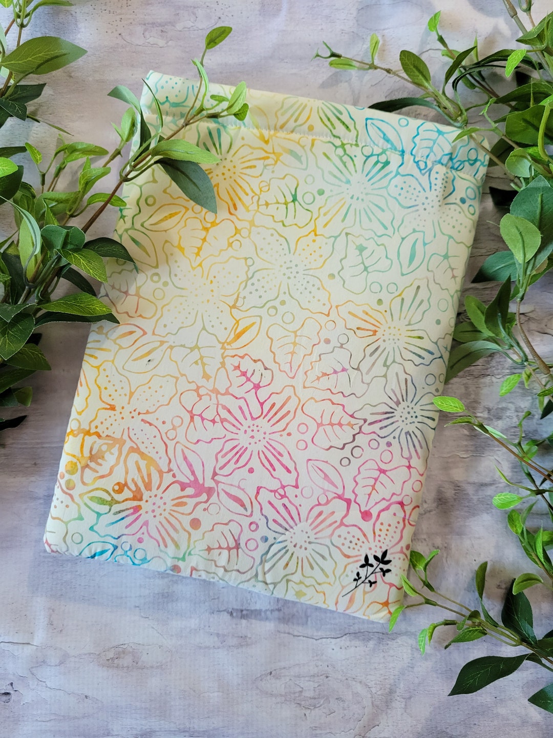 Bright Flower Outlines Batik Book Sleeve - Etsy