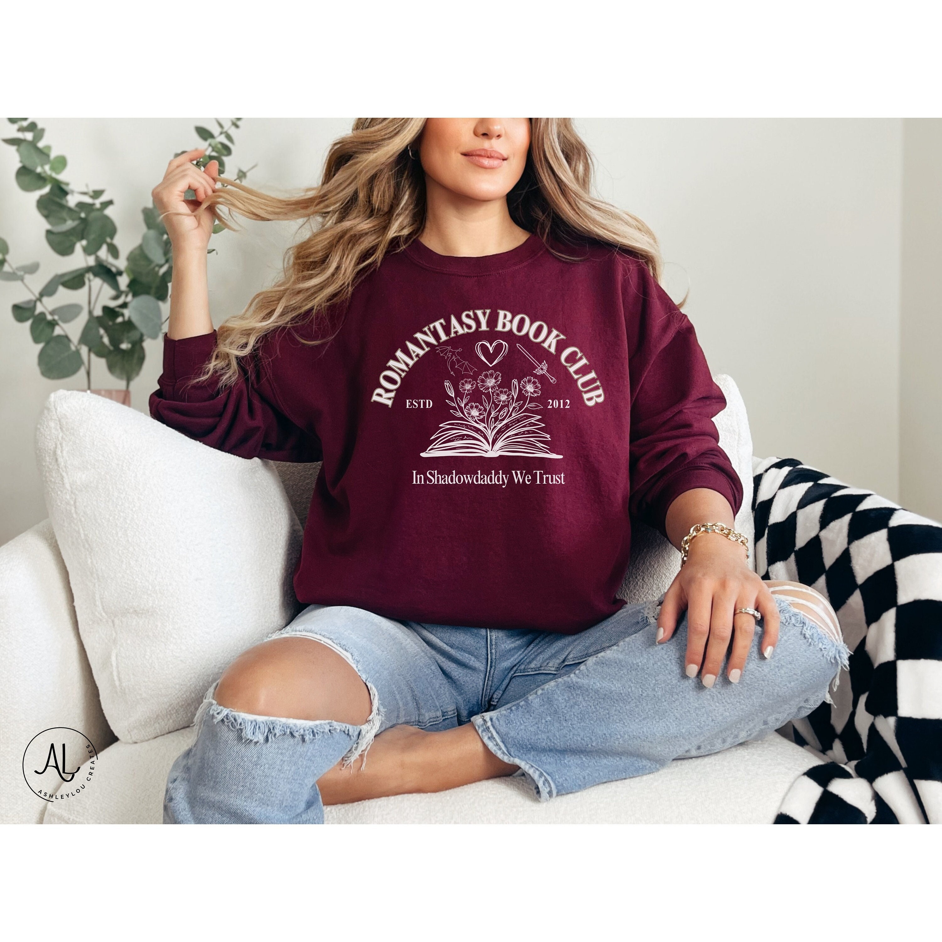 Romantasy Book Club Sweater, Country Club Style Sweatshirt, Gift for ...