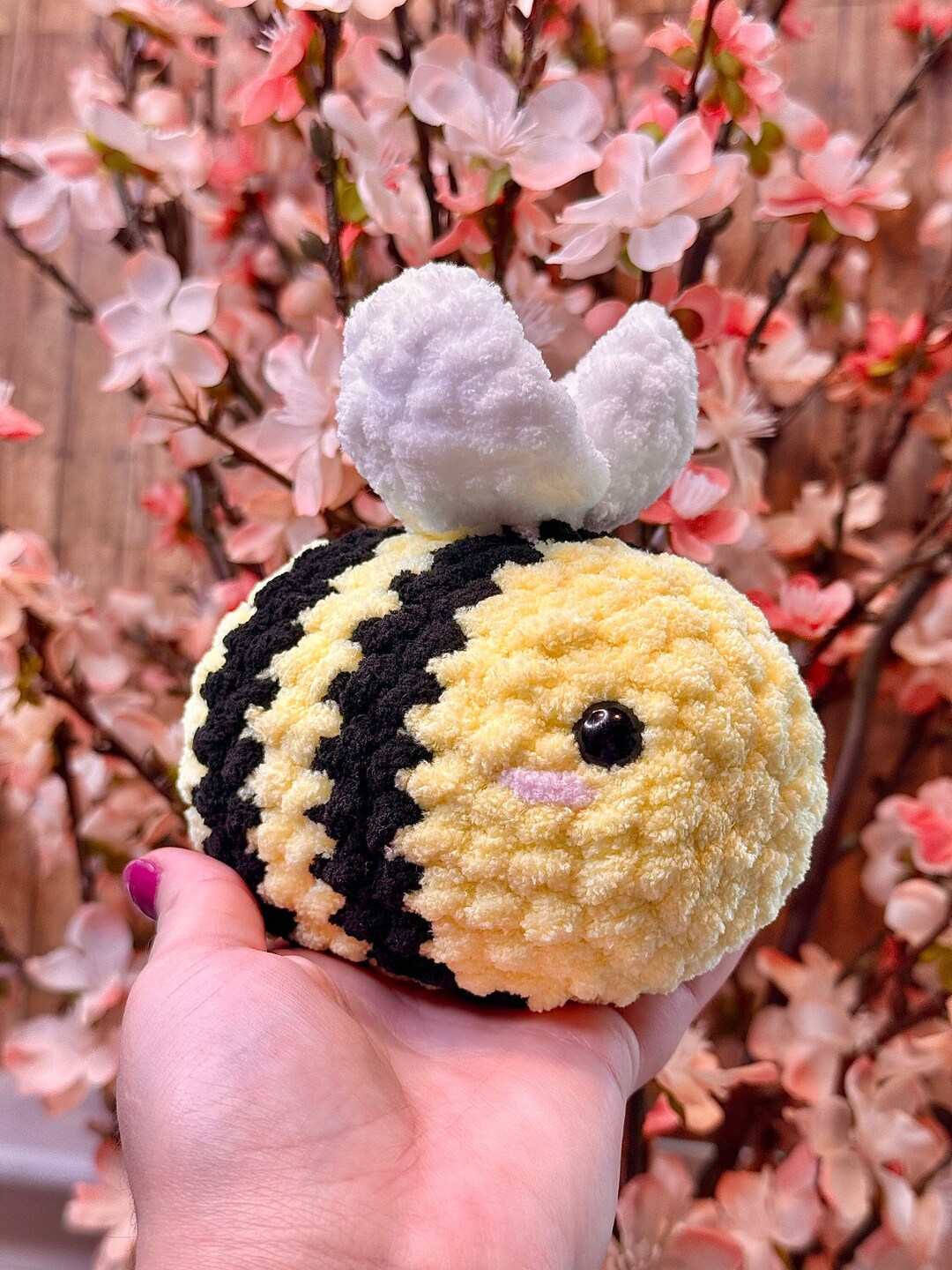 Crocheted Bee Plushie, Amigurumi Plush Toy, Handmade Stuffed Animal - Etsy