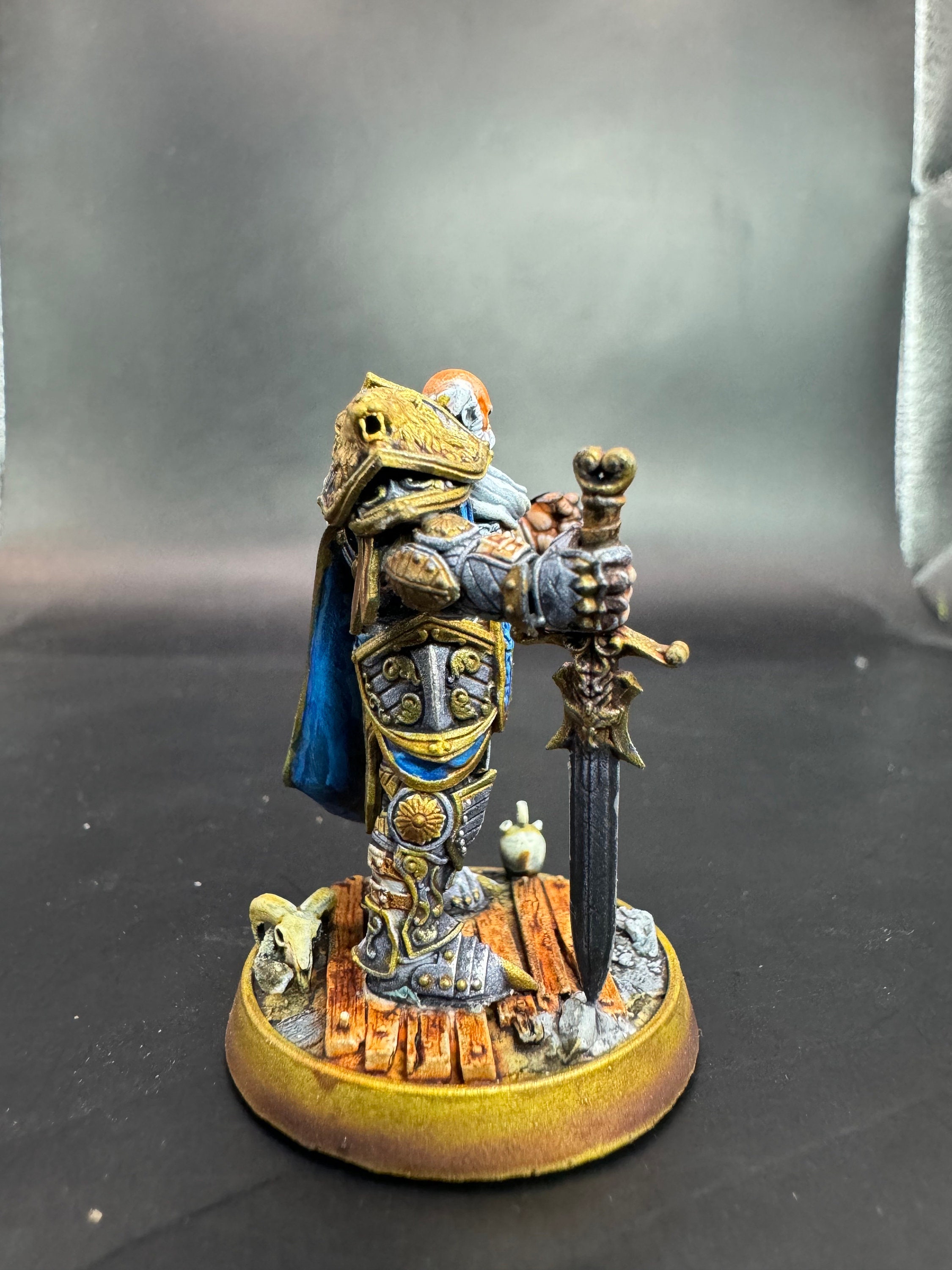 Painted Templar of the White Lion Paladin/fighter Pathfinder D&D ...