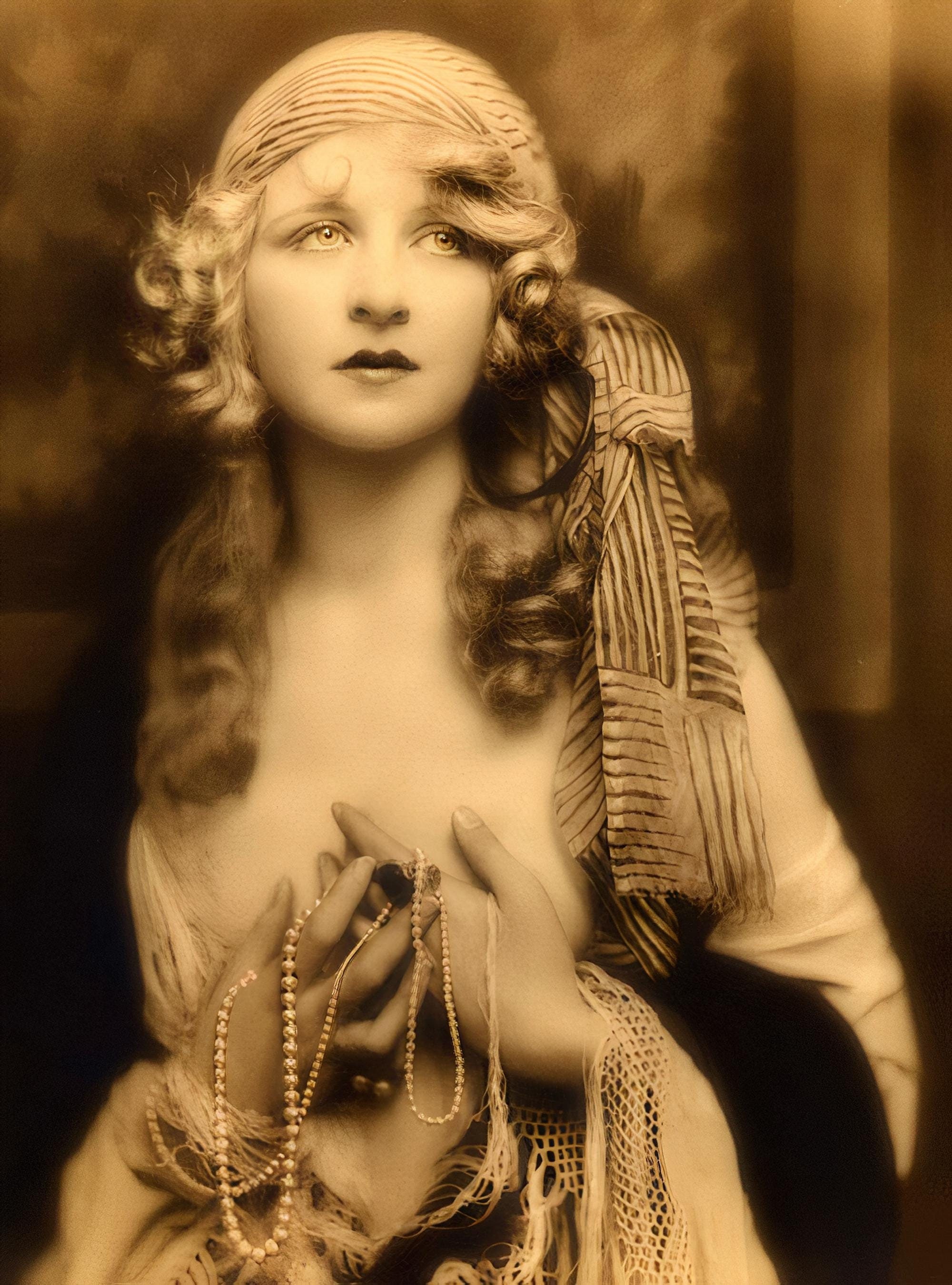 Alfred Cheney Johnston - Myrna Darby Risque Ziegfeld Follies 1920s - 17 ...