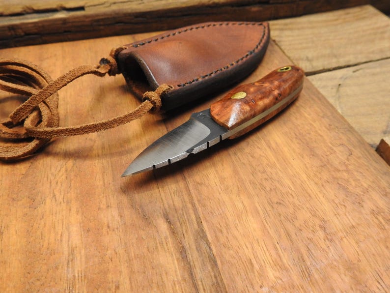 Neck Knife. Traditional Primitive Style Knife. Handmade. - Etsy
