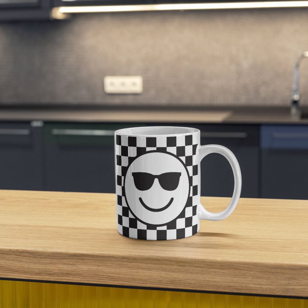 Checkered Smiley SVG PNG, Smiley Face Svg Png, Retro Smiley Face Svg ...