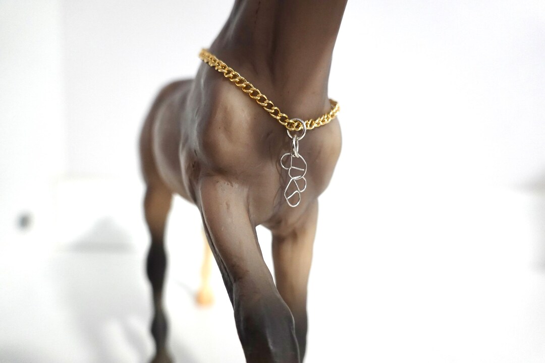 Traditional Breyer Foal Gold Chain Necklace - Etsy