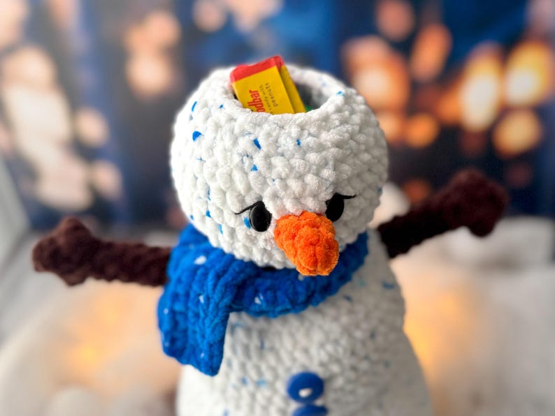 Stack & Stash Snowman: A Stackable Snowman Crochet Pattern That Doubles ...