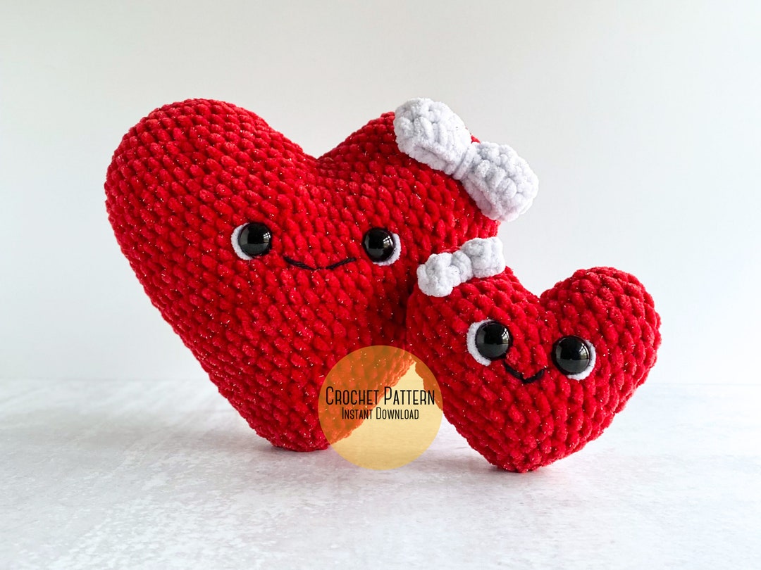 Bundle: Crochet Sweet Heart Plush Valentine Amigurumi Patterns, Mini ...