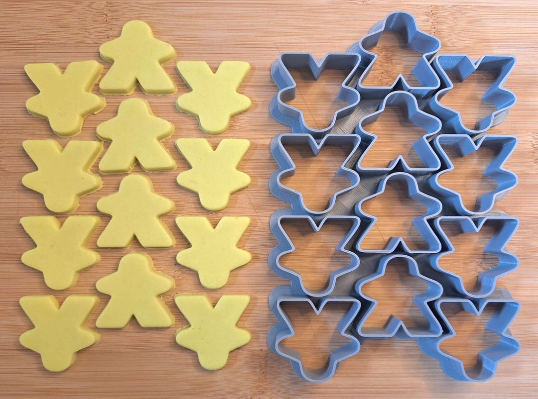 Multi-meeple Cookie Cutter. Lots of Meeple Shaped Biscuits. 12 Meeples ...