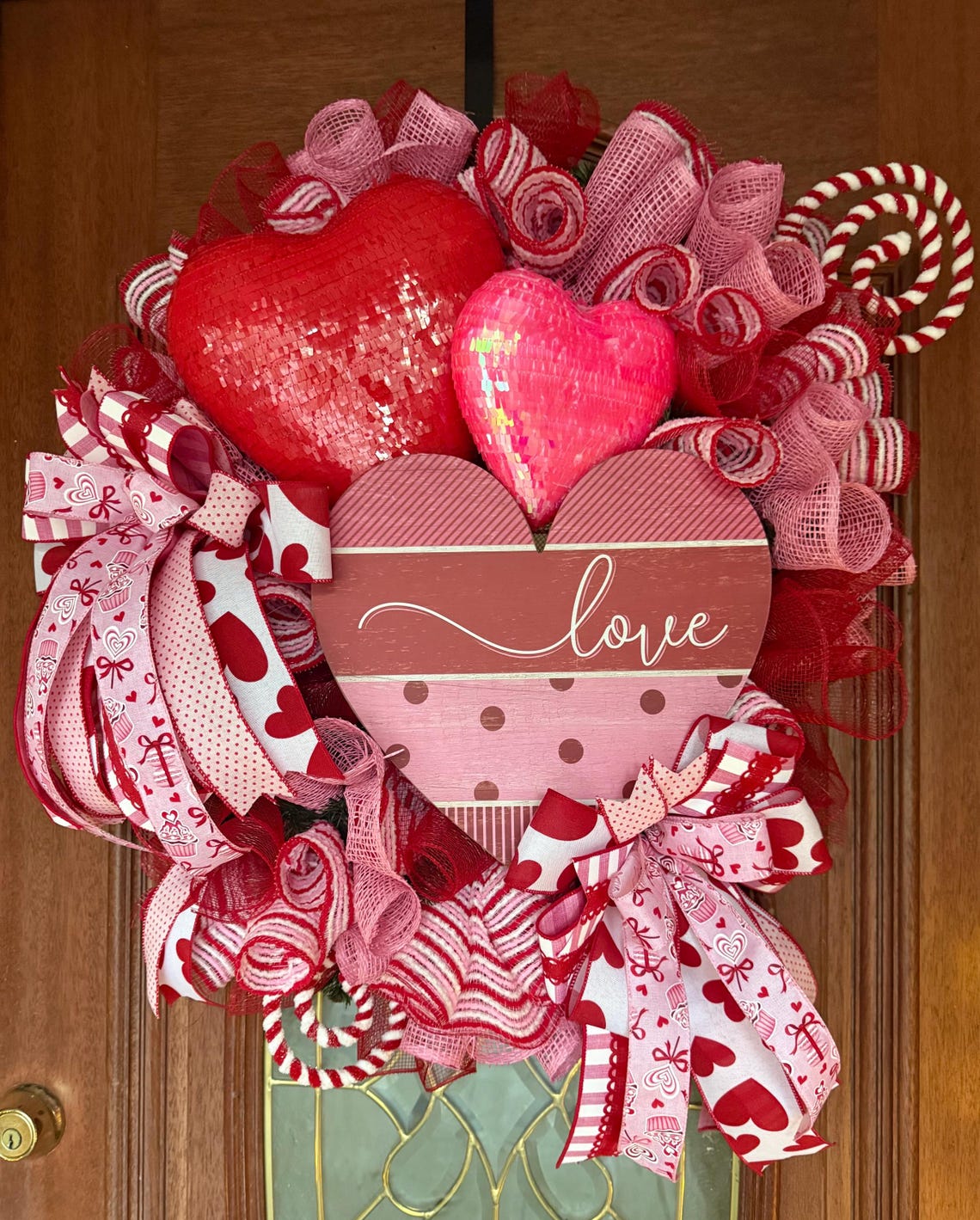 Valentines Day Wreath, Valentines Swag, XOXO, Sequin Hearts, Valentines ...
