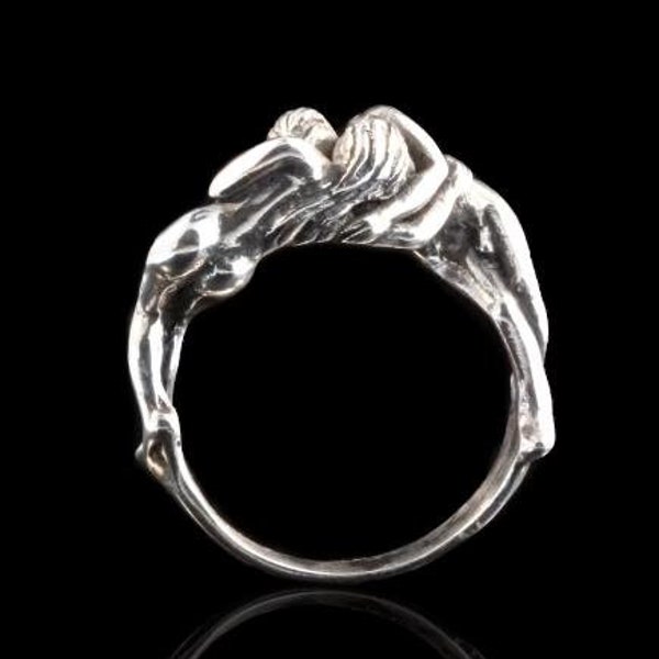 Kiss Ring - Etsy