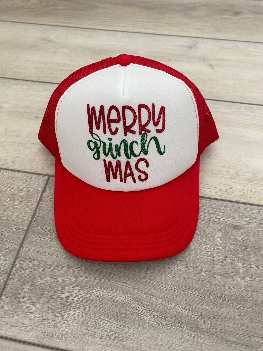 MERRY GRINCH MAS Trucker Hat, Cute Trucker Hat, Christmas Hat, Grinch ...