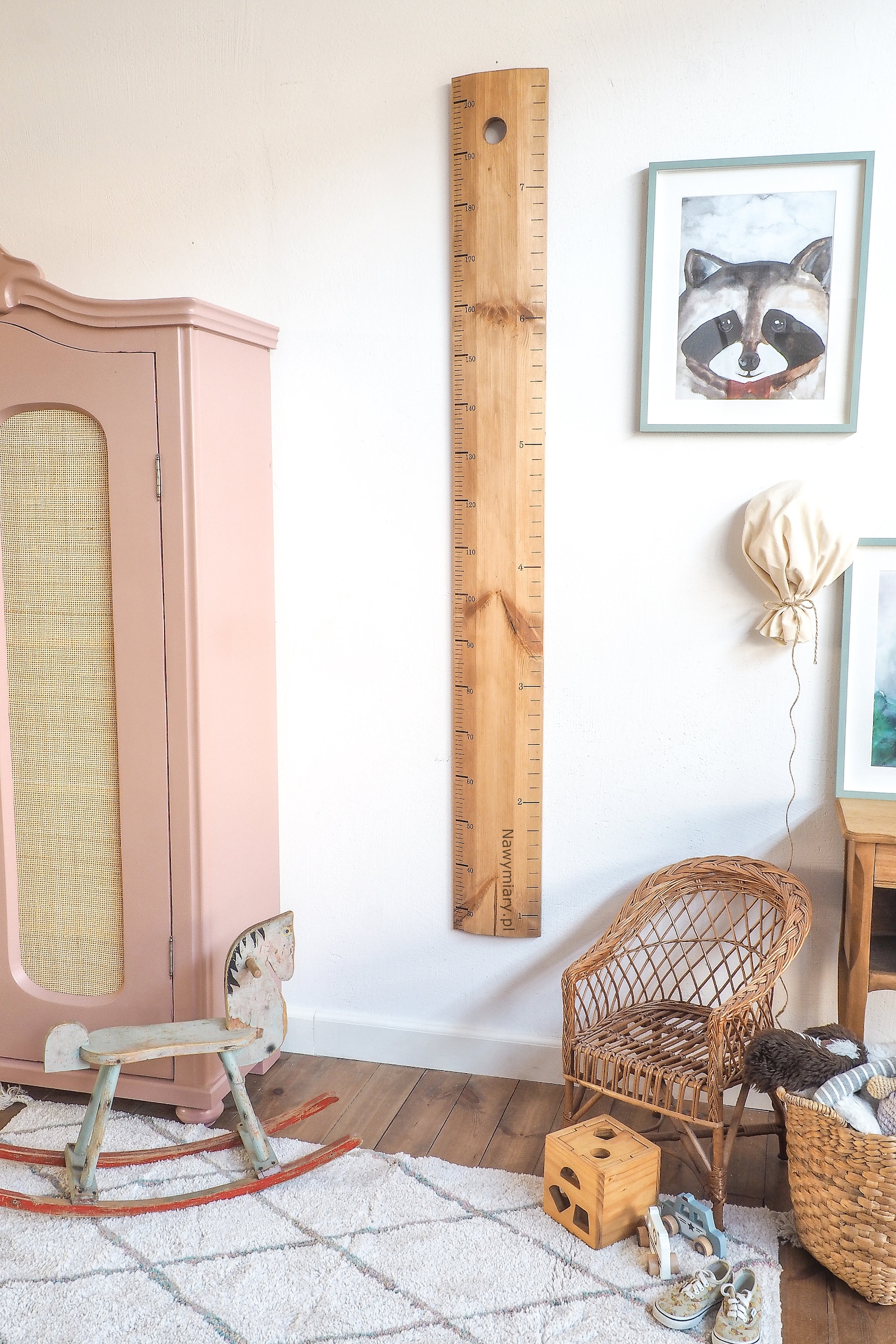 Double Sided Scandi Wooden Growth Chart, Scandinavian Minimal Wall ...