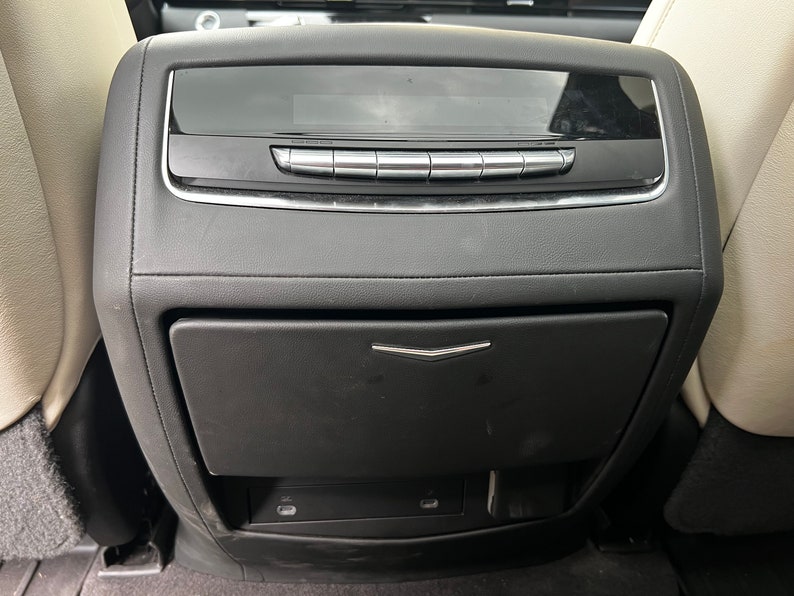 2021-2022 Cadillac Escalade, Esv, Platinum, Luxury, Console Cup Holder ...