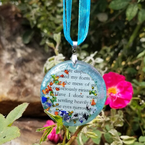 Book Page Necklace - Etsy