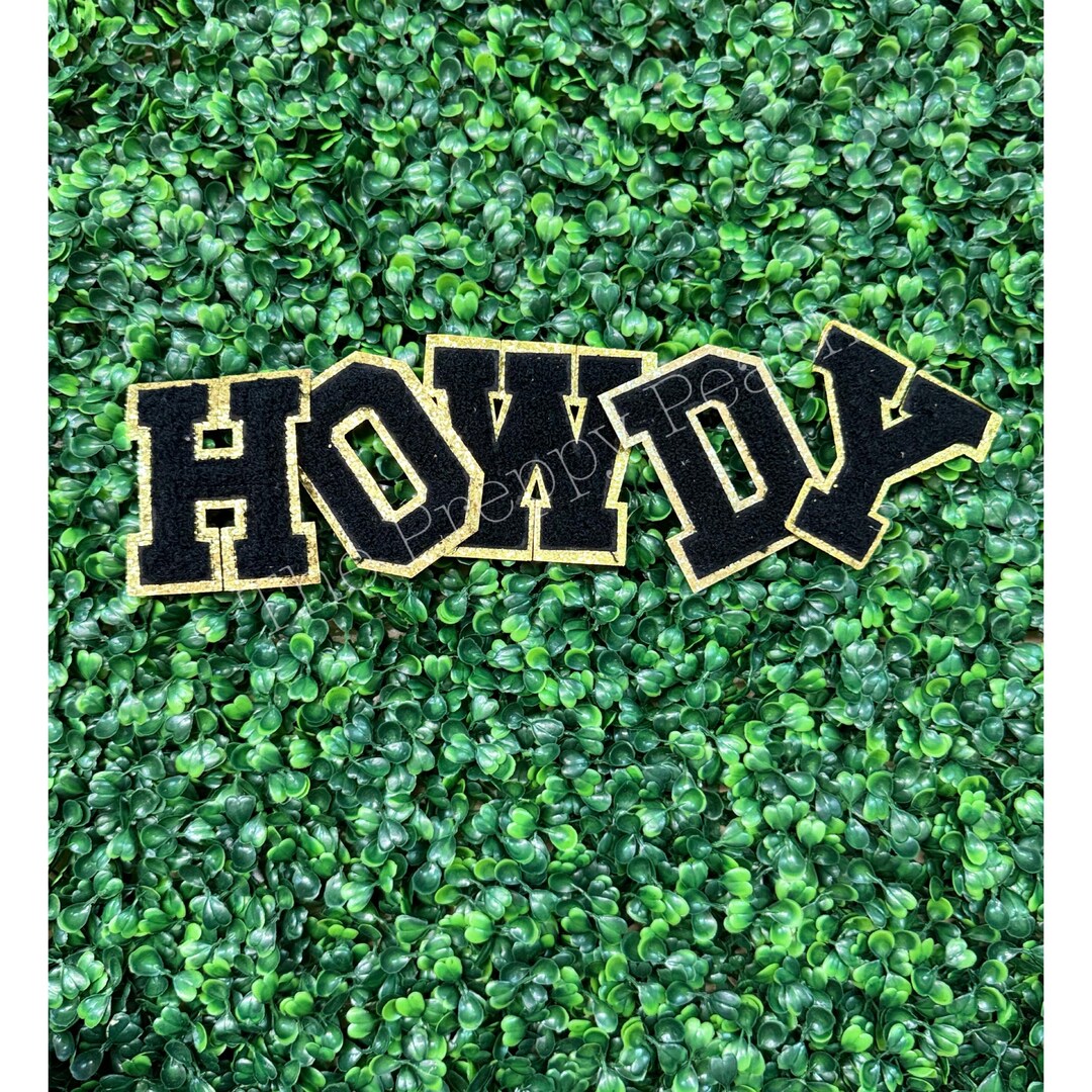 Howdy Patch Large Iron on Patch Chenille Shirt Sweatshirt Patchtrendy ...