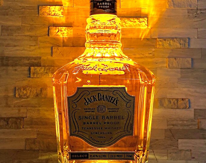 JACK DANIELS Single Barrel Barrel Proof Handmade Liquid Bottle Lamp W ...