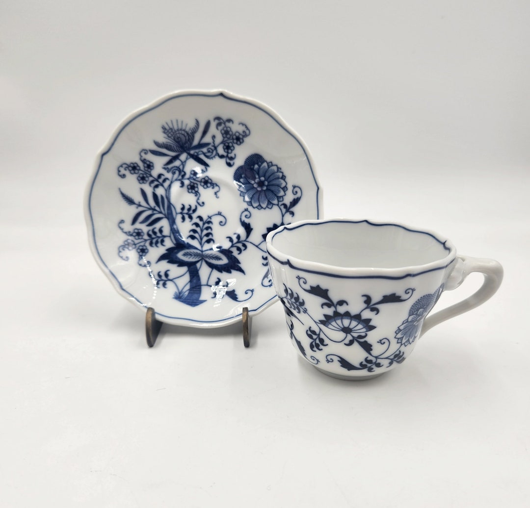 Vintage 1970's Blue Danube Blue and White Onion Pattern Coffee Tea Cup ...