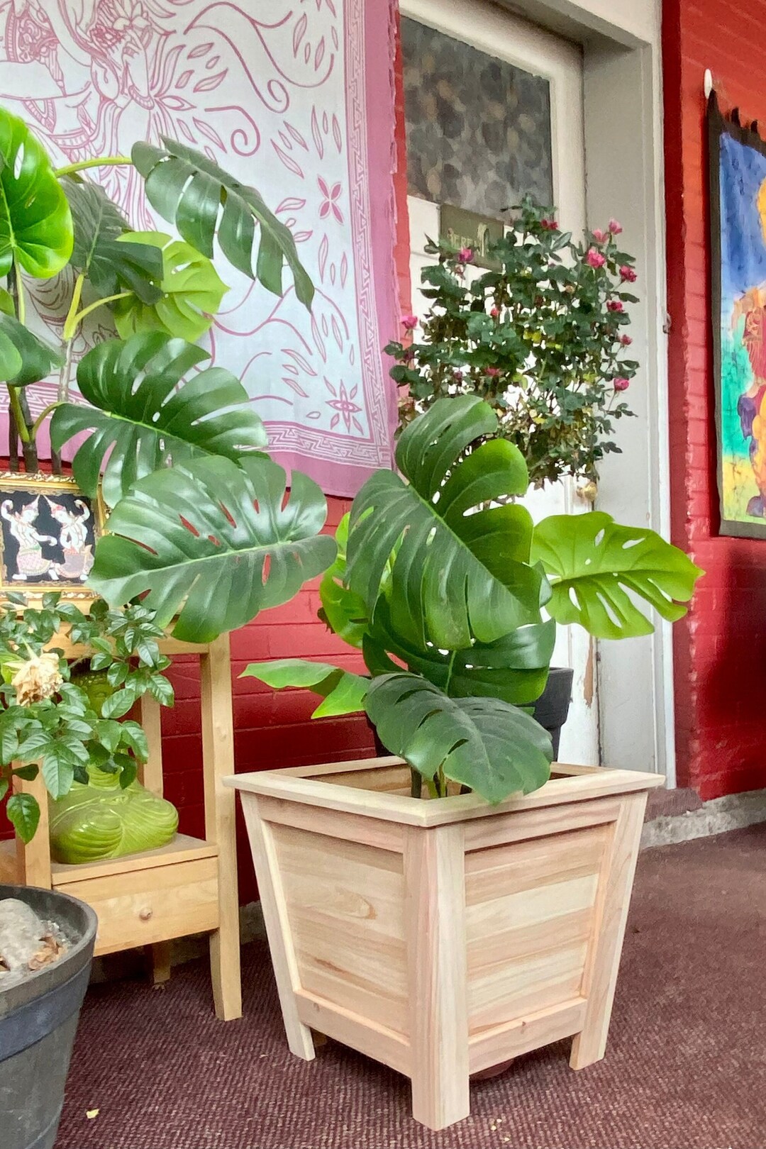 Medium Sized Cedar Planter Box - Etsy