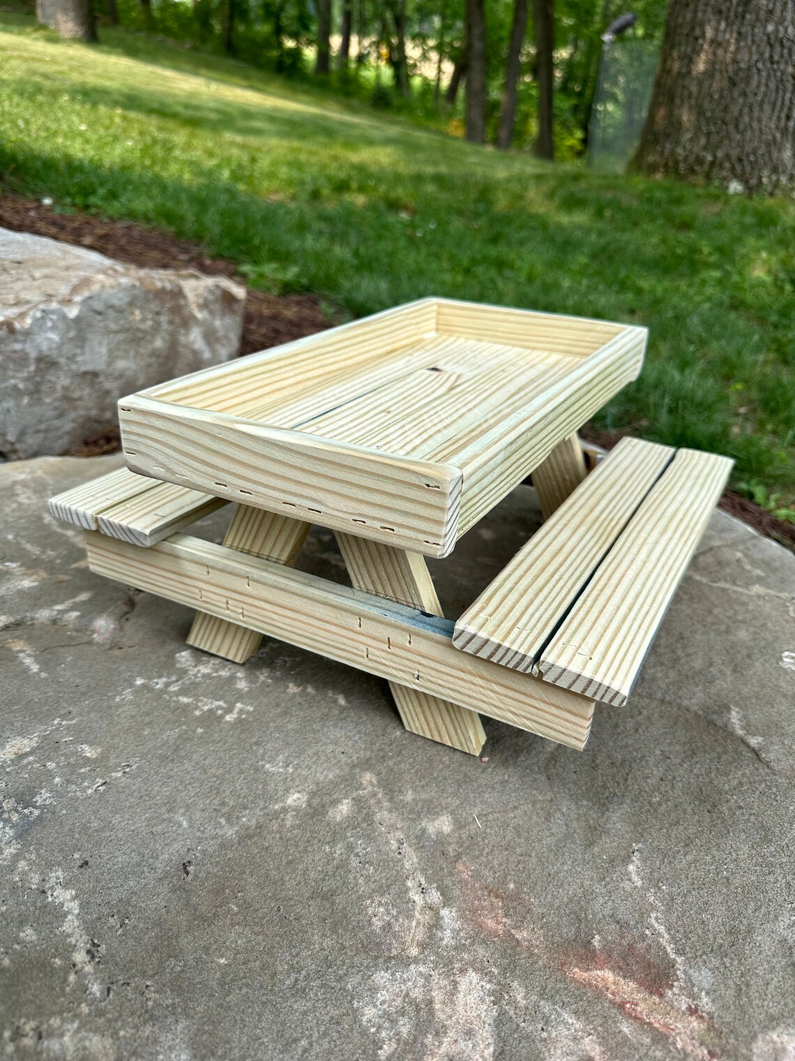 Chicken Picnic Table, Chicknic Table, Bird/squirrel Feeder - Etsy