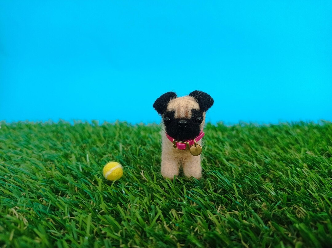 Miniature Pug, Dollhouse Little Pug 1:12, Pug Figurine, Needle Felted ...