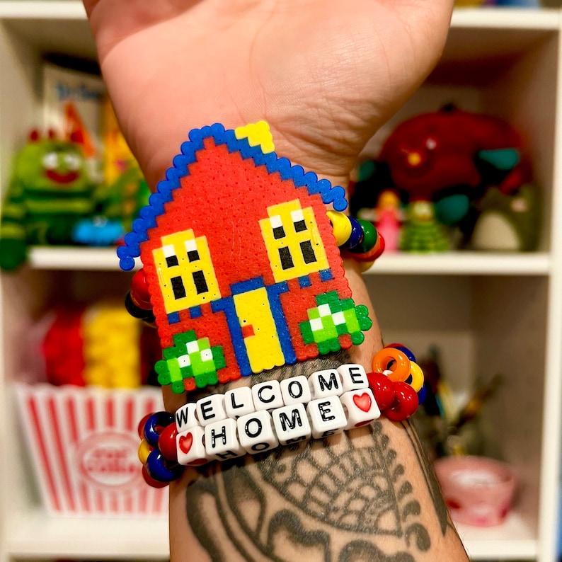 Handmade Welcome Home Wally Darling Puppet Show House Kandi Beaded ...