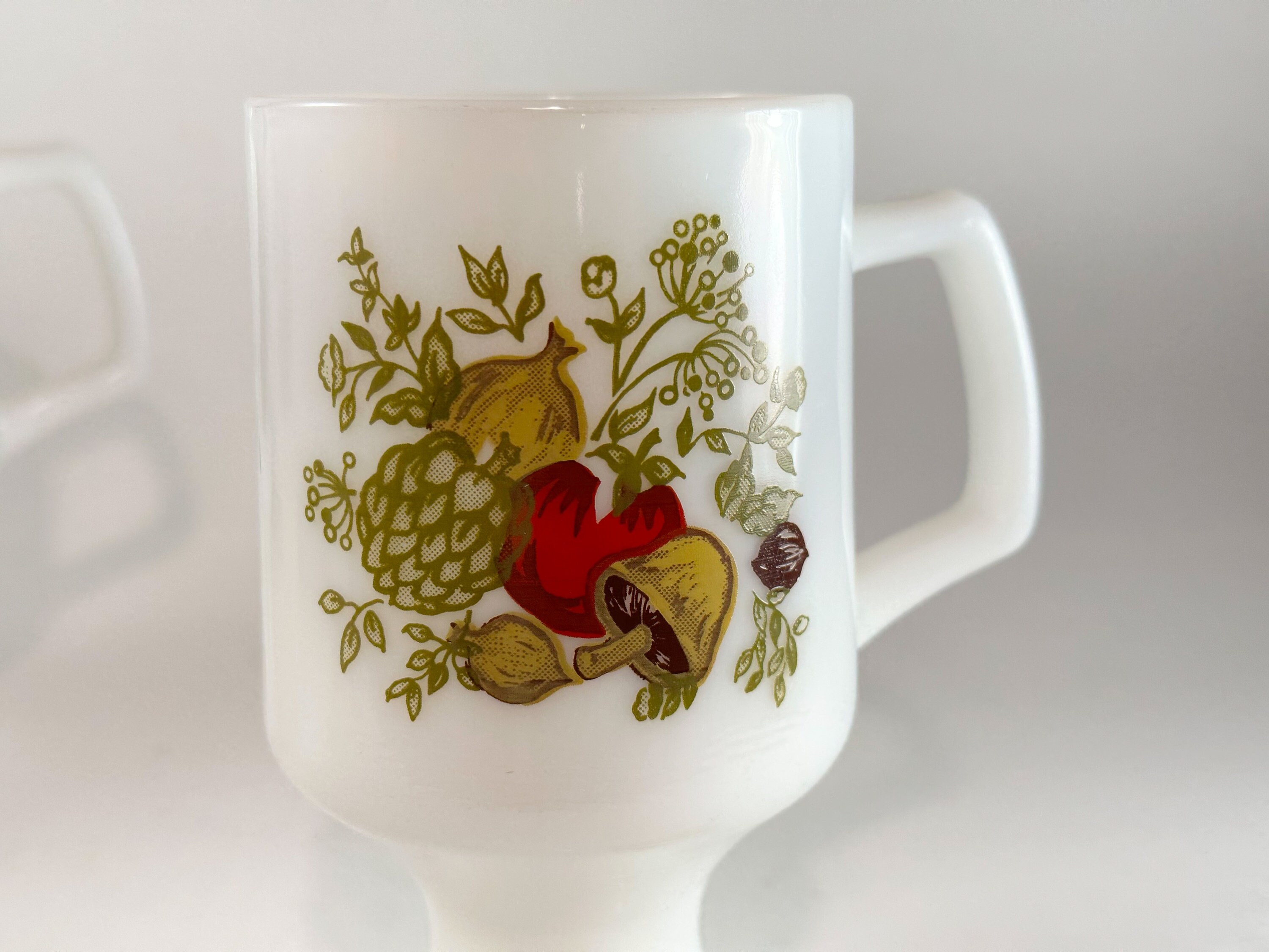 Set of 4 Spice of Life Pattern Pedestal Mug - Etsy