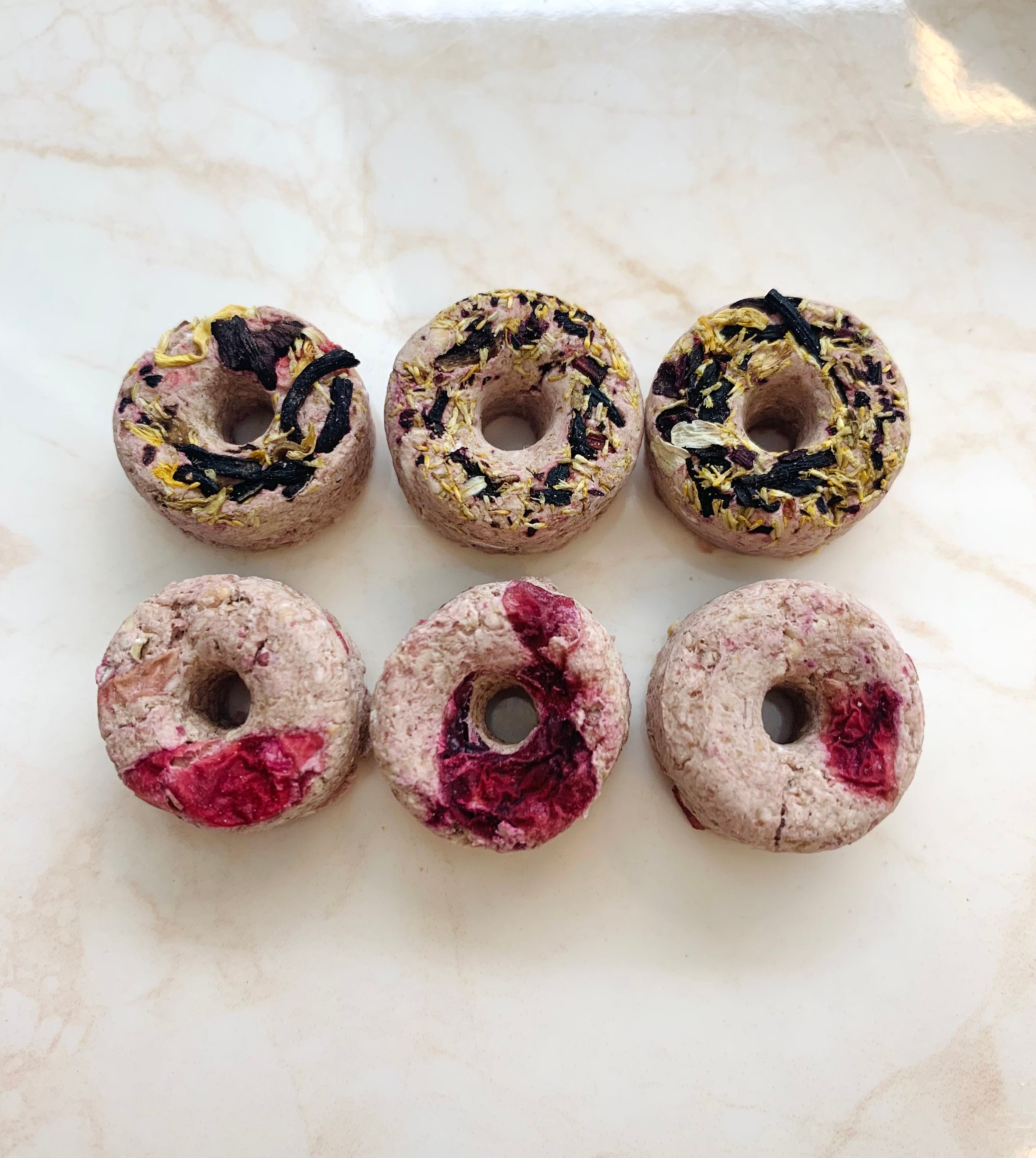 Gourmet Mini Donut Treats for Rabbits | Quality Treats for Rabbits ...