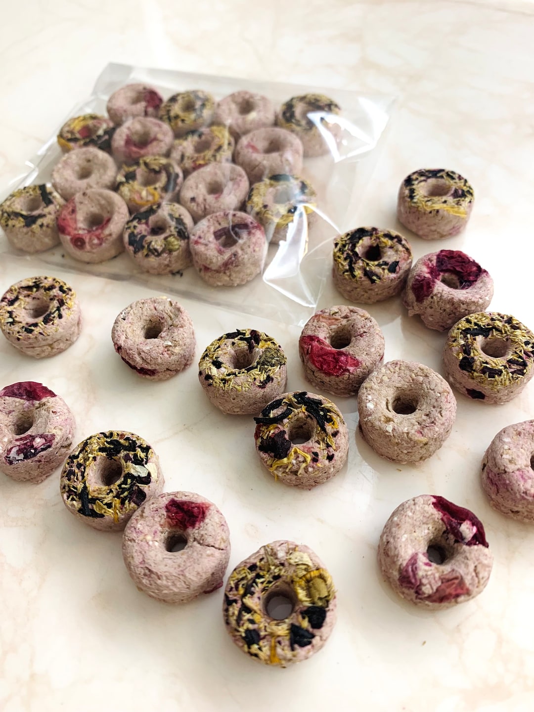 Gourmet Mini Donut Treats for Rabbits | Quality Treats for Rabbits ...