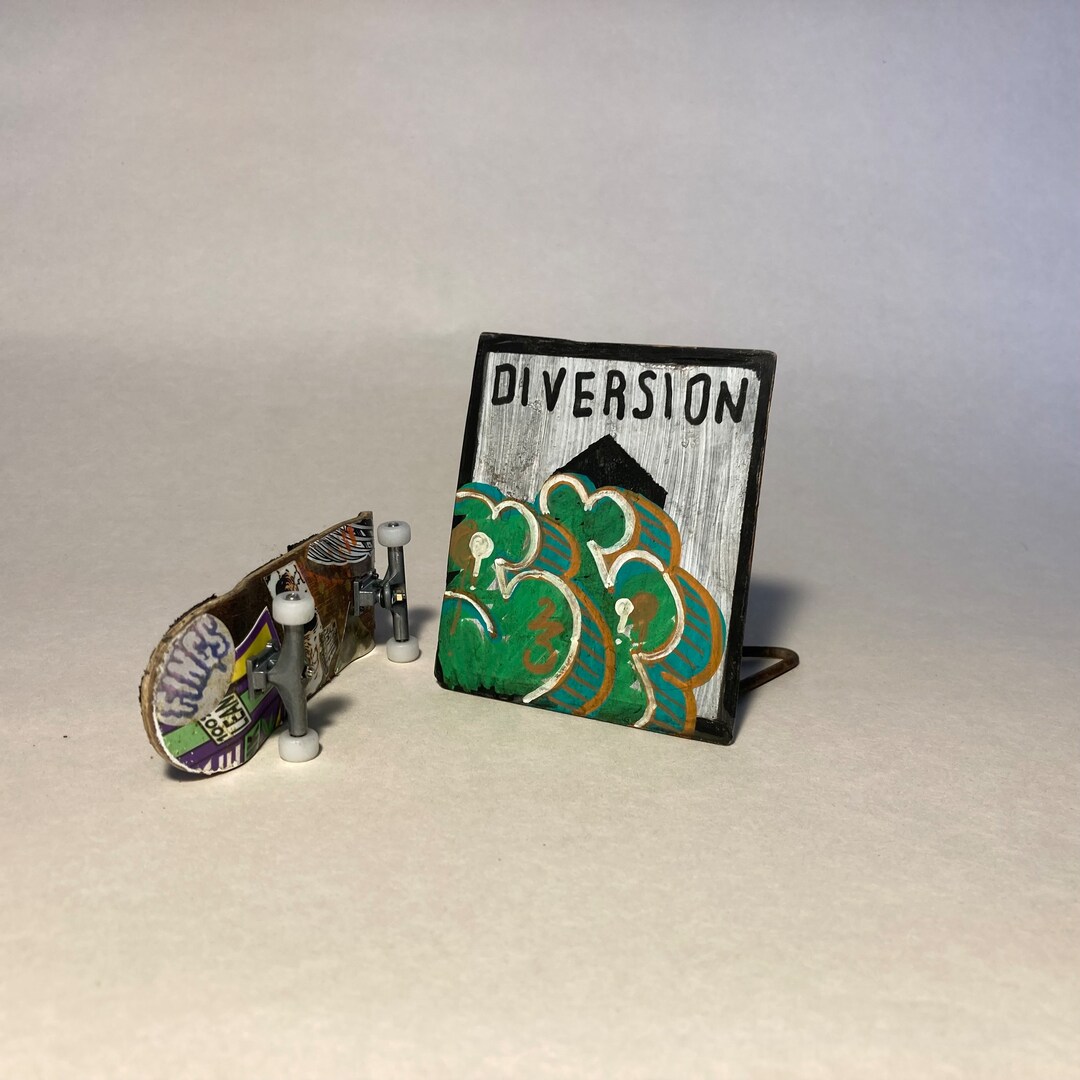 METAL SIGN updated Version Coming Soon Realistic Fingerboard Street ...