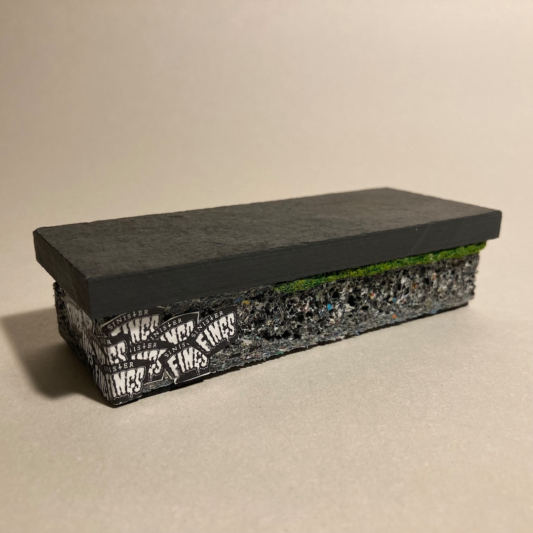 BASIC BENCH - Realistic Fingerboard Street Obstacle in Slate & Recycled ...