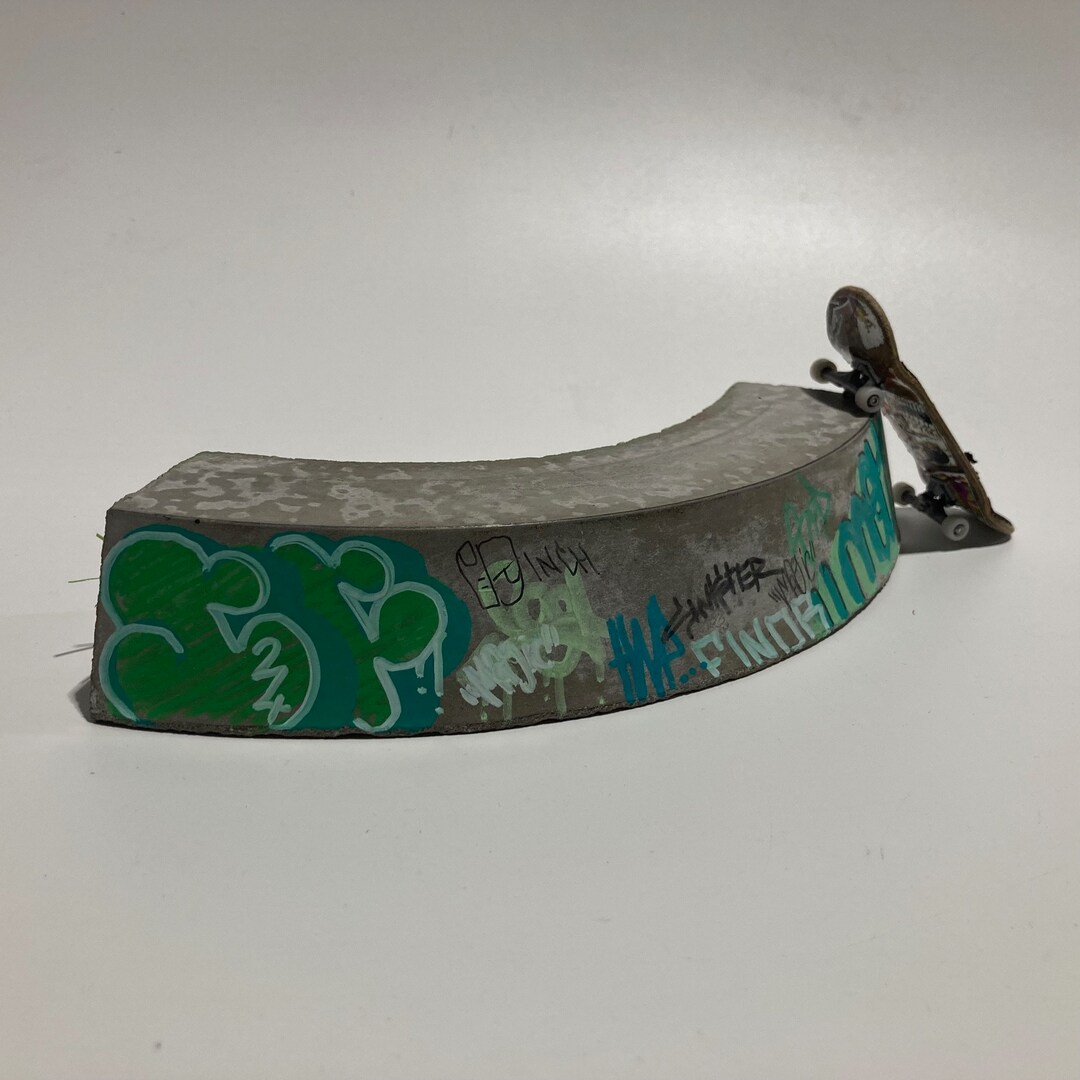 HENCH BENCH - Realistic Fingerboard Street Obstacle in Cast Concrete - Etsy