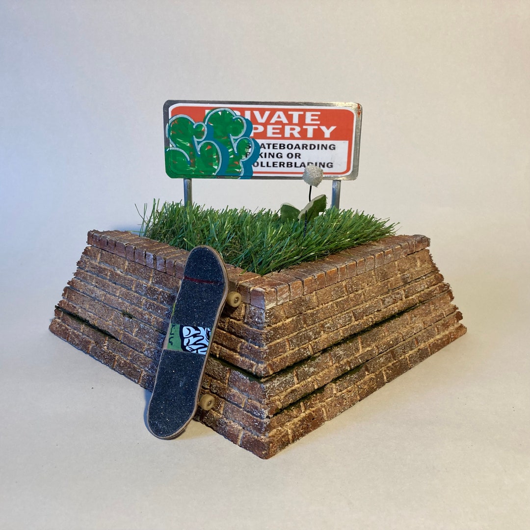 SF0007 BRICK BANKS Realistic Fingerboard Obstacle - Etsy