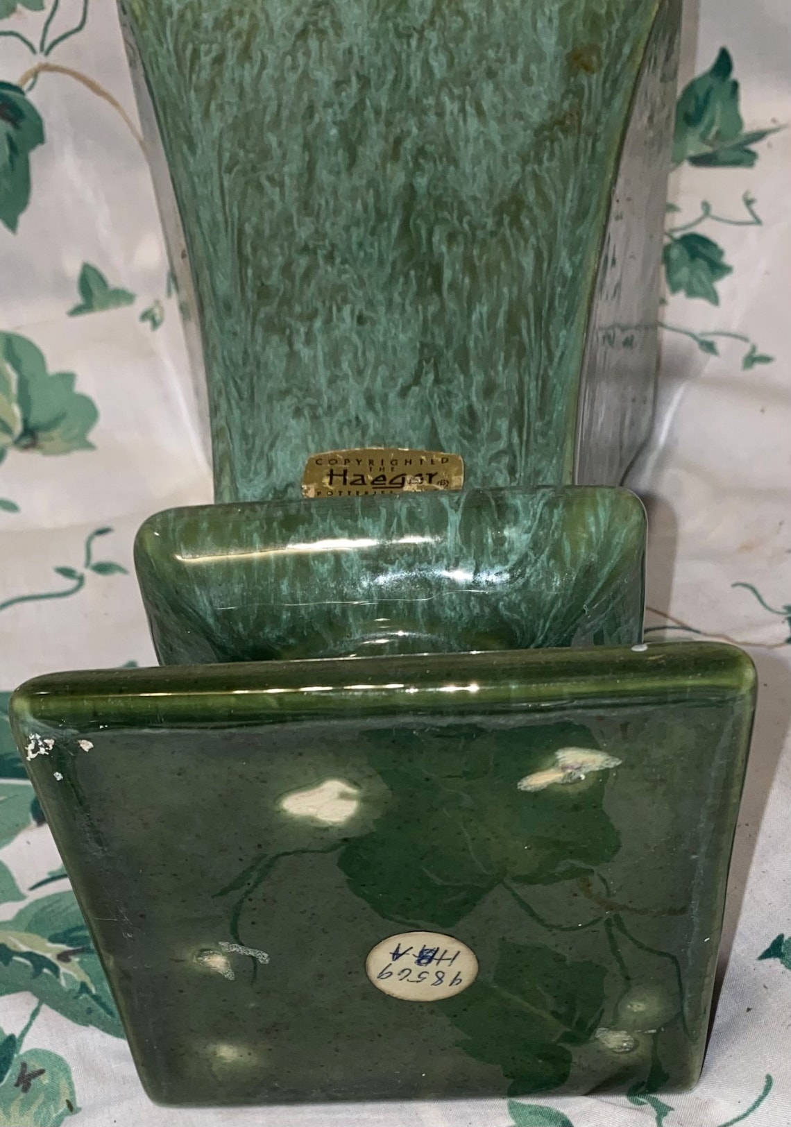 Vintage 1970s Haeger Pottery USA Footed, Square, and Flared Planter/urn ...