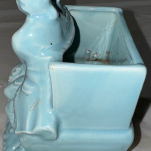 Vintage Cameron Clay Pottery Colonial Courting Couple Planter Lt Blue W ...