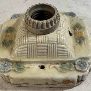 Vintage PORCELIER Floral Pattern Porcelain Pull Chain Light Fixture ...