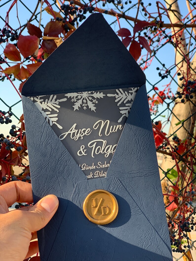 Snowflake Acrylic Wedding Invitations, Blue Envelope Invitation Cards ...