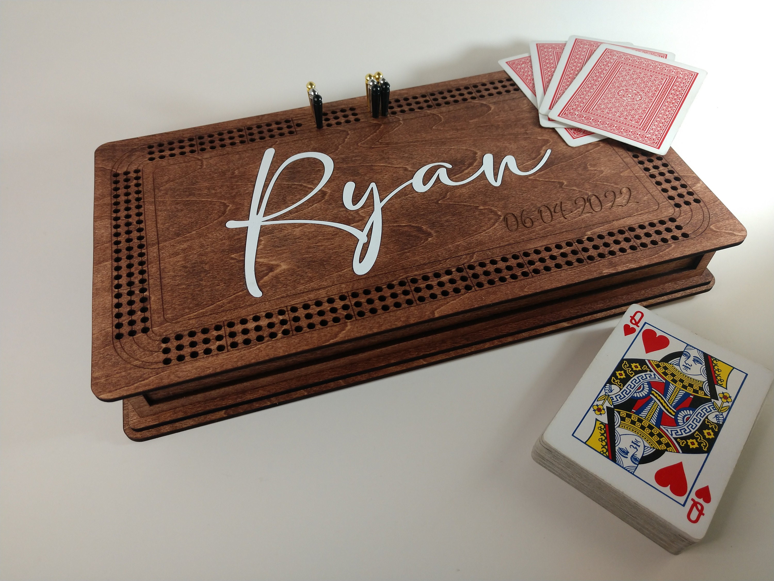 Personalized Cribbage Board Custom Last Name Cribbage Board Gift Box ...